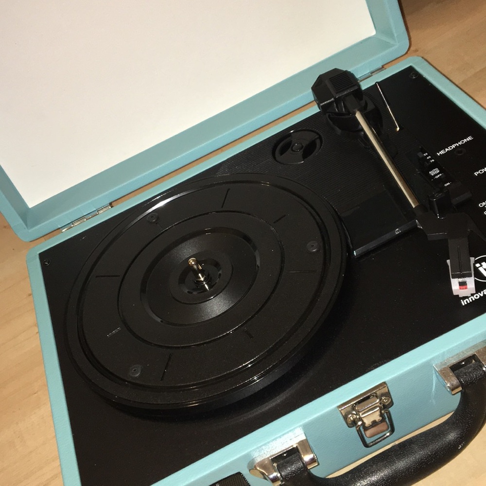 Brand New Record Player - Gem